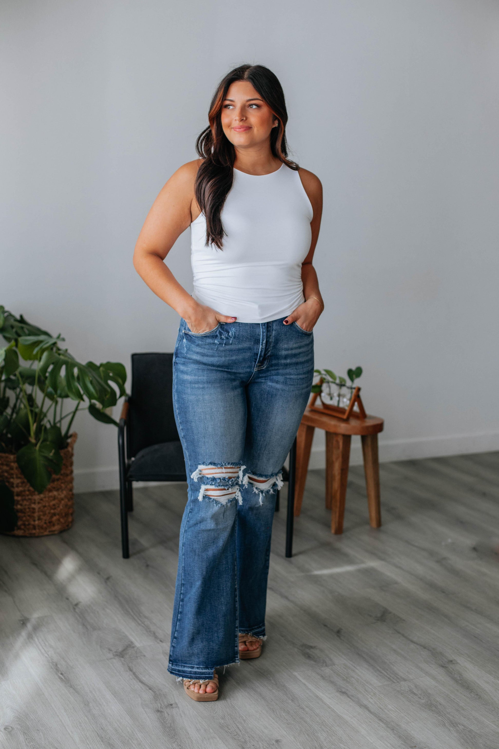 Ariel Basic Tank - Ivory – Wild Oak Boutique