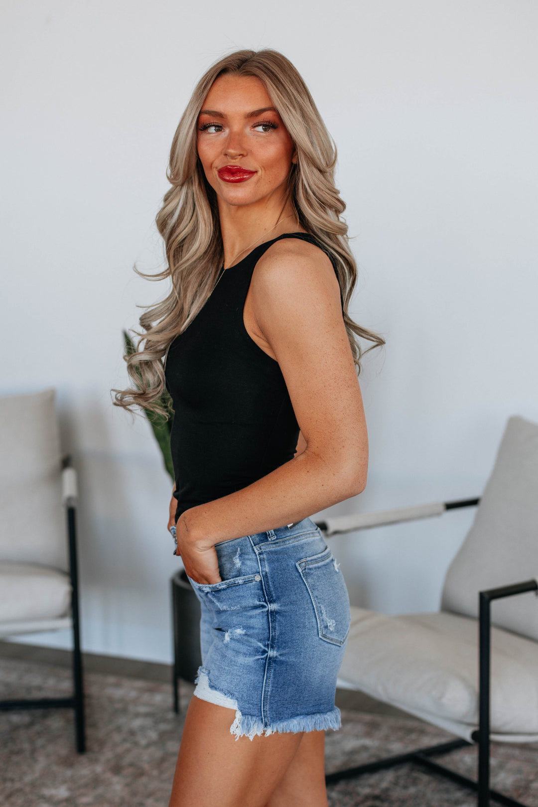 Ariel Basic Tank - Black – Wild Oak Boutique