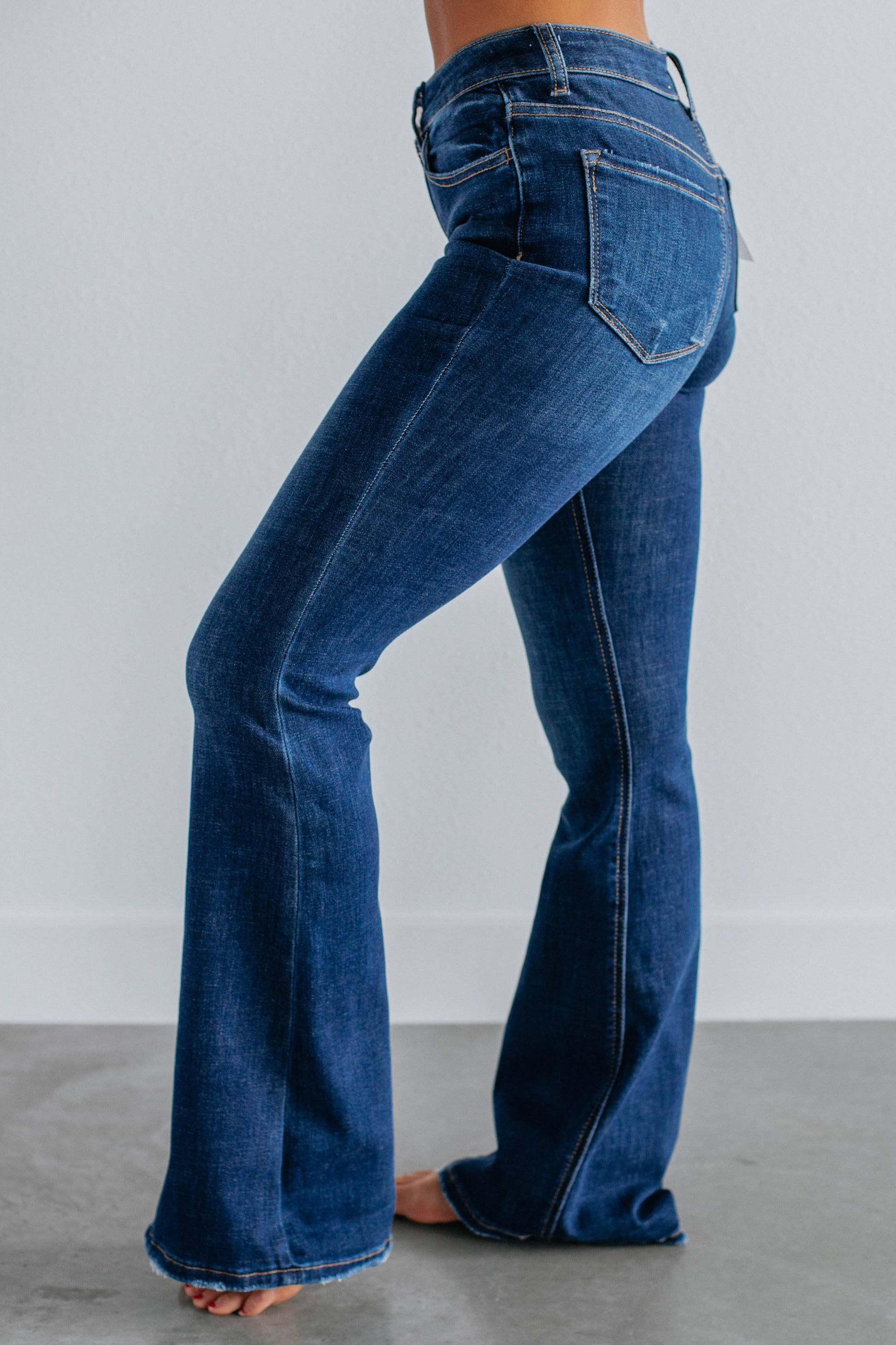 Caleigh Vervet Jeans – Wild Oak Boutique