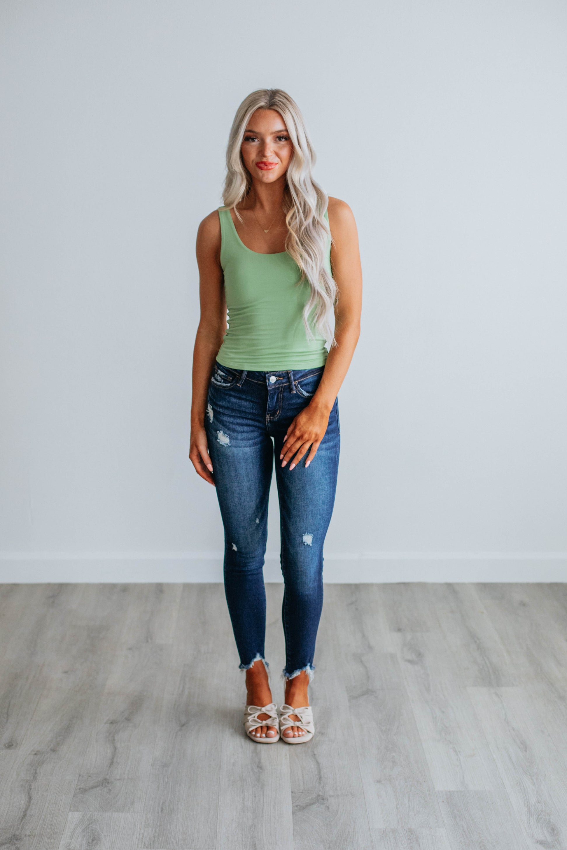 Delta Basic Tank - Sprout – Wild Oak Boutique