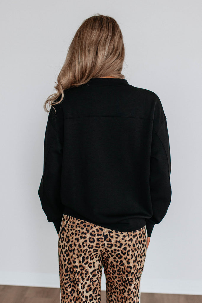 Kayli Lounge Top – Wild Oak Boutique