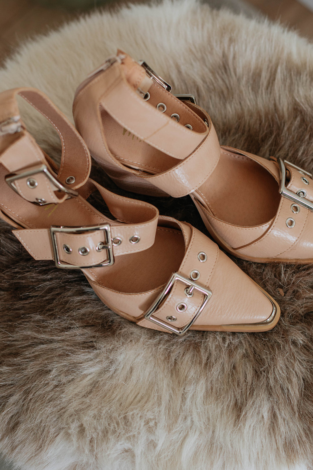 Proving My Point Heels - Beige – Wild Oak Boutique