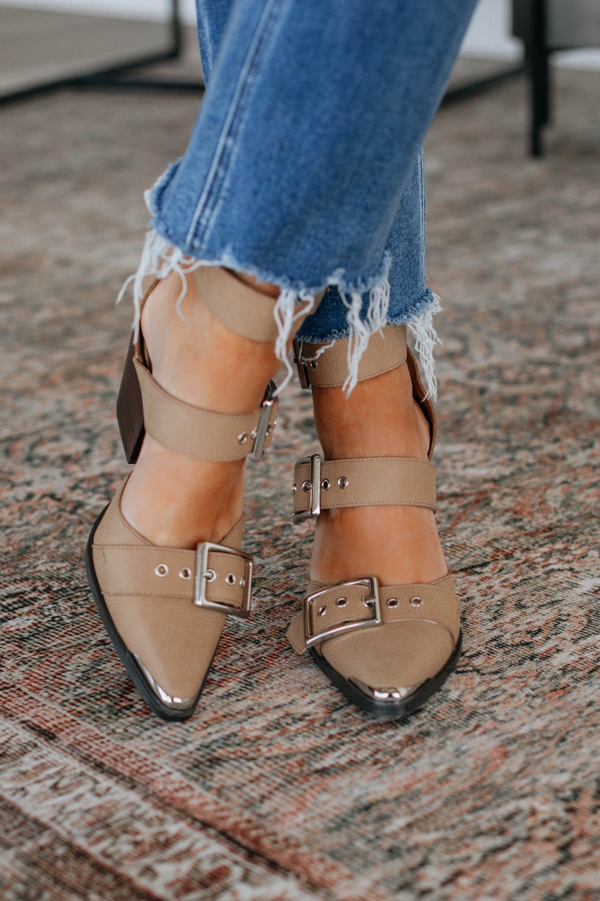 Proving My Point Heels - Tan – Wild Oak Boutique
