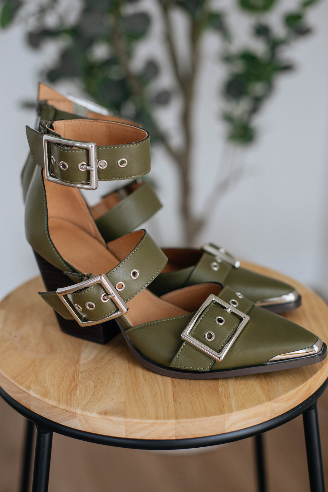 Proving My Point Heels - Olive – Wild Oak Boutique