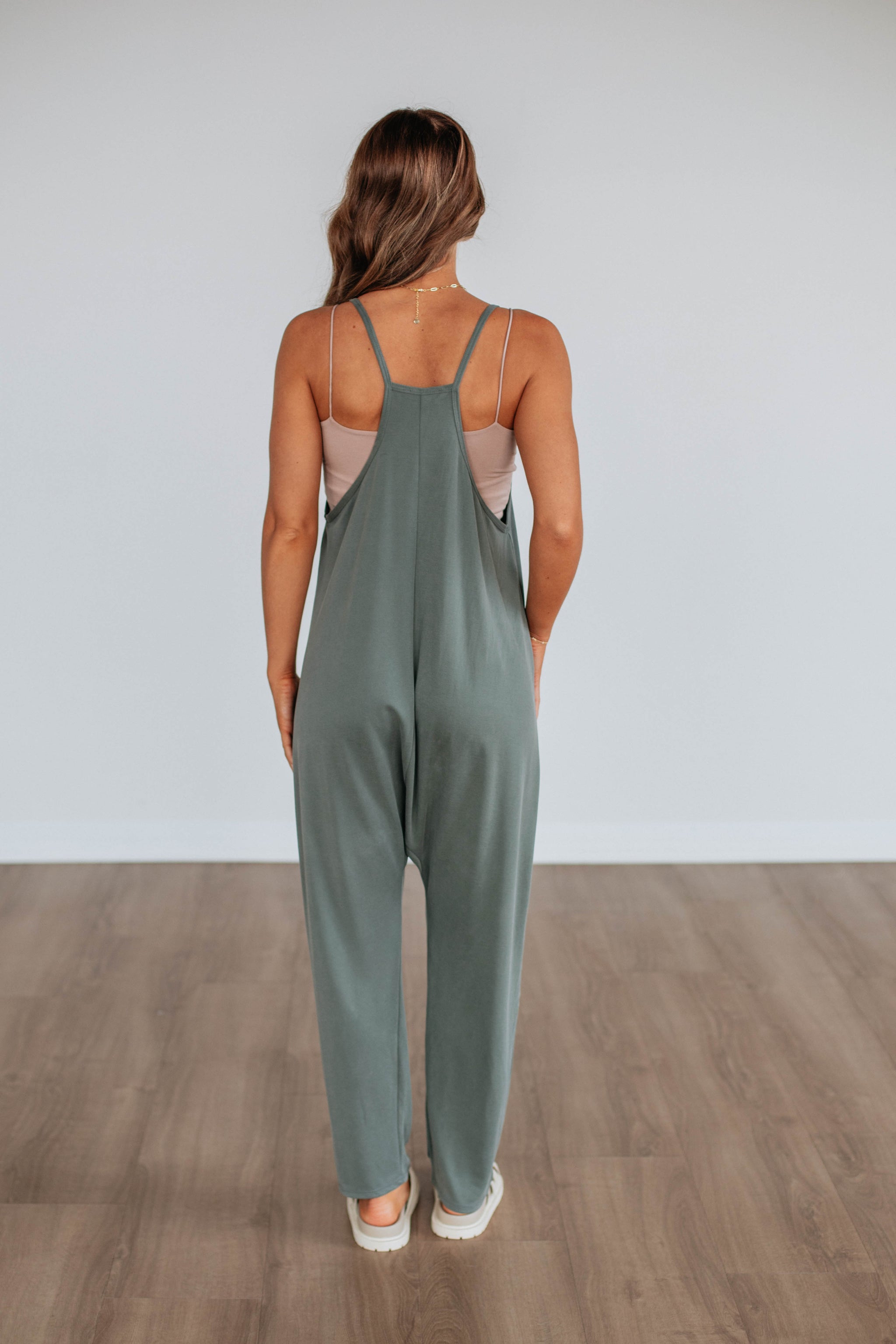 Rae Lounge Jumpsuit - Moss – Wild Oak Boutique