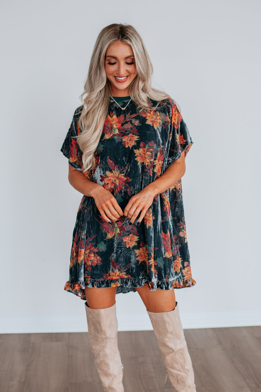 Verity Floral Velvet Dress – Wild Oak Boutique