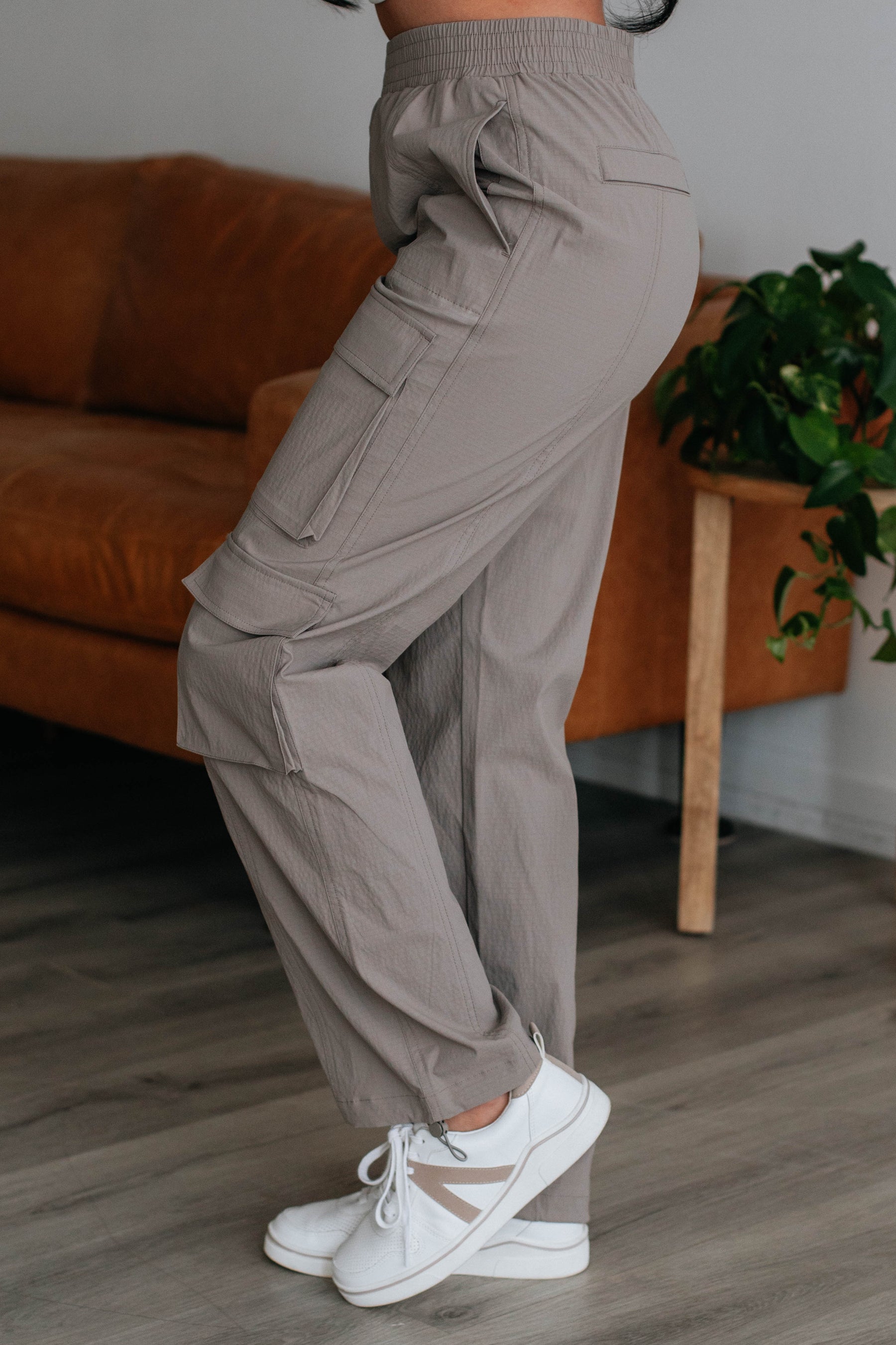 Waylon Cargo Pants - Mocha – Wild Oak Boutique